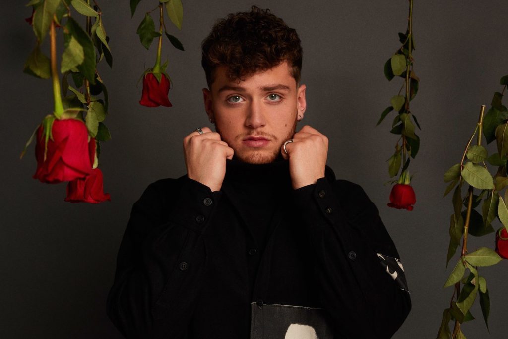 BAZZI